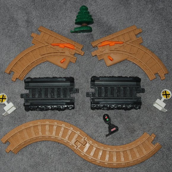 Fisher-Price | Toys | Fisher Price Geotrax Rail Road System Tracks Rail ...